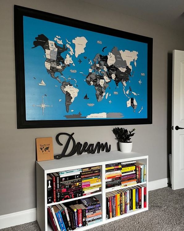 Wooden World Map in Living Rooms | Wood Map for Your Home